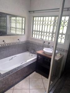 497 Orient Guest House, Johannesburg (updated prices 2024)