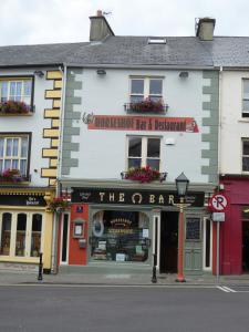 Behan's Horseshoe Bar & Restaurant, Listowel – Updated 2023 Prices