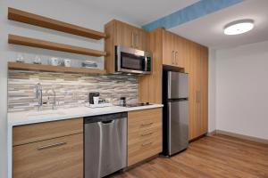 Element New York Wood Ridge, Wood-Ridge (updated prices 2025)