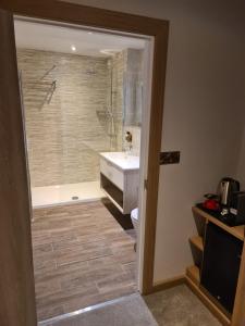 The Teifi Waterside Hotel, Cardigan (updated prices 2025)