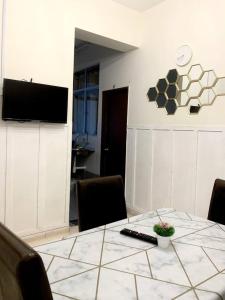 Homestay Kuala Terengganu near Batu Burok, Hospital HSNZ, KTCC Mall ...