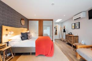 The Fox at Willian, Letchworth (updated prices 2025)