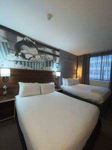 Heeton Concept Hotel - City Centre Liverpool, Liverpool (updated prices ...
