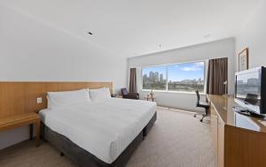 Holiday Inn Sydney Potts Point, Sydney (updated prices 2025)