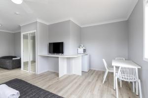 Burleigh Gold Coast Motel, Gold Coast (updated prices 2025)