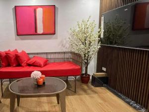 Hidden Haven Subic Villa w/ Infinity Pool, Subic (updated prices 2025)