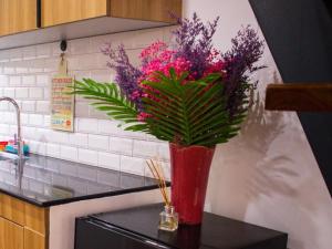 Hidden Haven Subic Villa w/ Infinity Pool, Subic (updated prices 2025)