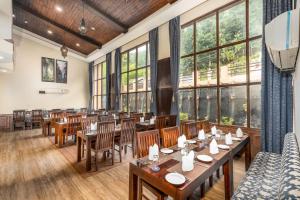 The Chinar Resort & Spa, Pahalgam, Pahalgām (updated prices 2024)