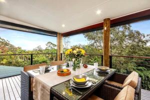 Noosa hinterland acreage close to the beach, Ninderry (updated prices 2026)