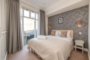 Manson Place, London (updated prices 2025)