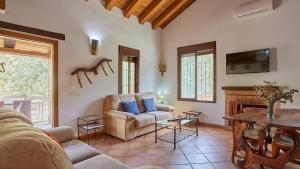 Refugio La Sima El Gastor by Ruralidays, El Gastor की (2026 के लिए ...