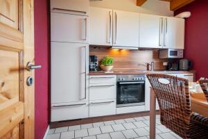 Ferienbauernhof Liesenberg Jagdreihenhaus Fasan, Fehmarn की (2026 के ...