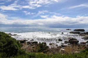 Bakoven Beach House, Cape Town (updated prices 2025)