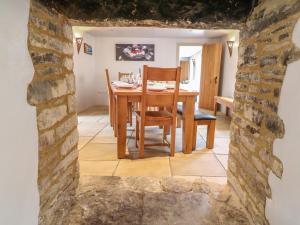 Malt Barn, Burford (updated prices 2025)