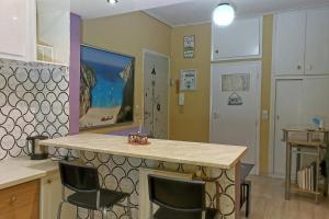 Great city view at a safe neighborhood near metro, Athens (updated ...