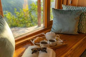 StayVista at DAAFI House with Comp Breakfast, Theog (updated prices 2025)