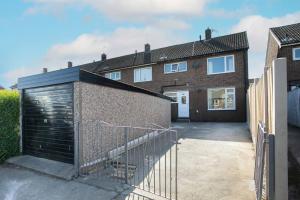 Maltby House, Rotherham for contractors & Families, free private ...