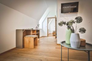 Schloss Haindorf, Langenlois (updated prices 2025)