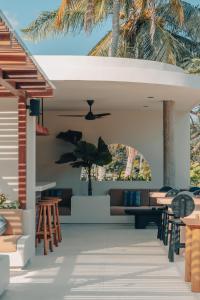 Boni Beach Lombok Boutique Hotel & Villas, Selong Belanak (updated ...