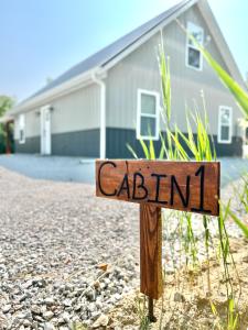 Brightstone Lake Cabin 1, Fair Oaks (updated prices 2026)