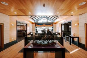 Zenit Hall 88 Studios, Salamanca (updated prices 2025)