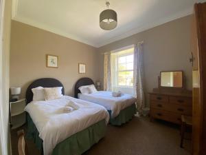 Cardross Holiday Cottages, Arnprior (updated prices 2025)