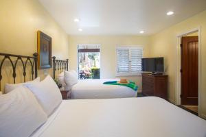 Castillo Inn at the Beach, Santa Barbara (updated prices 2025)