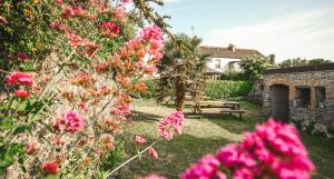 Manorbier House - St Anne's Room, Tenby (updated prices 2025)