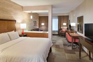 Hampton Inn & Suites Oahu/Kapolei, HI - FREE Breakfast, Kapolei ...