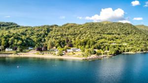Onich Hotel & Lochside Beach Pods, Onich (updated prices 2024)