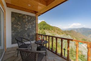 StayVista at DAAFI House with Comp Breakfast, Theog (updated prices 2025)