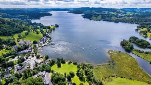 Lakehouse at The Waterhead Inn, Ambleside (updated prices 2025)