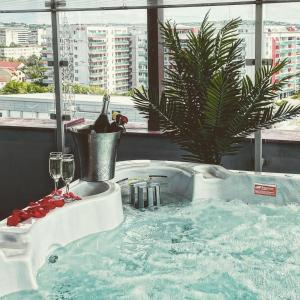 Hotel Nevis Wellness & SPA, Oradea – Updated 2024 Prices