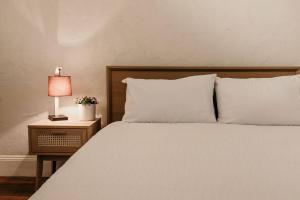 The Rose Turret, Warrnambool (updated prices 2025)