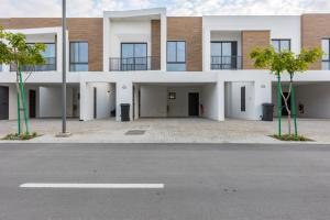 Nasma Luxury Stays - Luxury Seaside Villa with Private Pool By The Sea ...