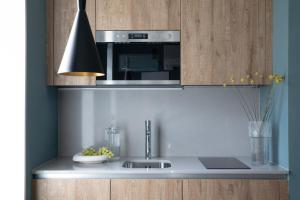 Bob W Tower Hill Studios, London (updated prices 2025)