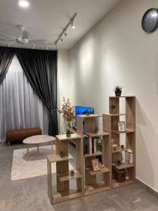 Millerz Square 3 bedroom near Old klang road Mid valley Beautiful night ...