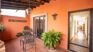 Bright-Spacious home/ tranquil gated neighborhood, San Miguel de ...