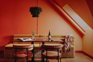 Ember Locke Kensington, London (updated prices 2025)