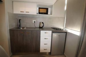 Foreshore Winks Patio 401, Cape Town (updated prices 2025)