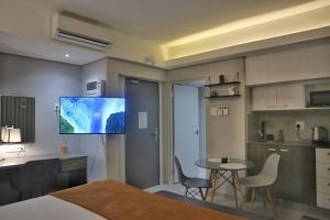 Foreshore Winks Patio 401, Cape Town (updated prices 2025)