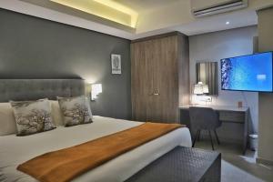 Foreshore Winks Patio 401, Cape Town (updated prices 2025)