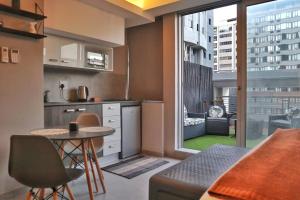 Foreshore Winks Patio 401, Cape Town (updated prices 2025)
