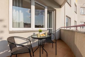 Ursus Spacious Two-bedroom Apartment by Noclegi Renters, Warsaw ...