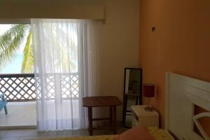 Marysol D8 beachfront next to nomads, Isla Mujeres (updated prices 2024)