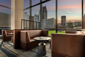Detroit Marriott at the Renaissance Center, Detroit – Updated 2023 Prices