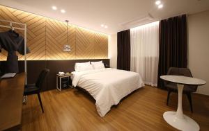 Brown Dot Hotel Sinan, Gwangju (updated prices 2024)