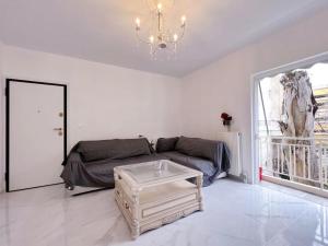 WSD Faliro New 1BD Apartment with Bal Near Alimos Marina, Athens ...