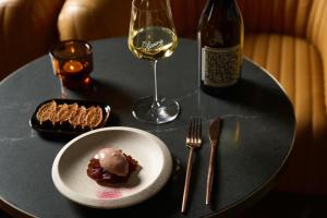 The Interlude Hotel, Melbourne (updated prices 2025)