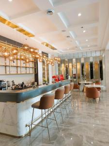Uma Hotel and Residences, Naga (updated prices 2025)